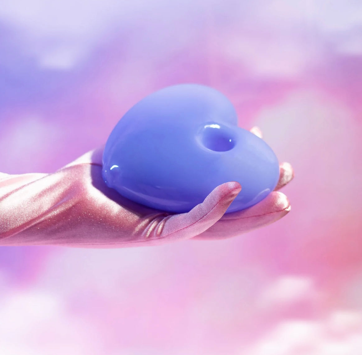 BURNING LOVE Jumbo Party Heart Pipe- Pastel Blue — Happy Buds Brooklyn