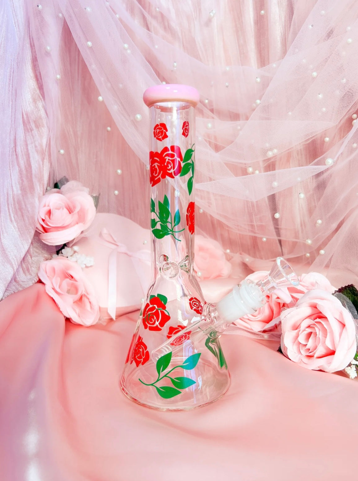 BURNING LOVE English Rose Bong — Happy Buds Brooklyn